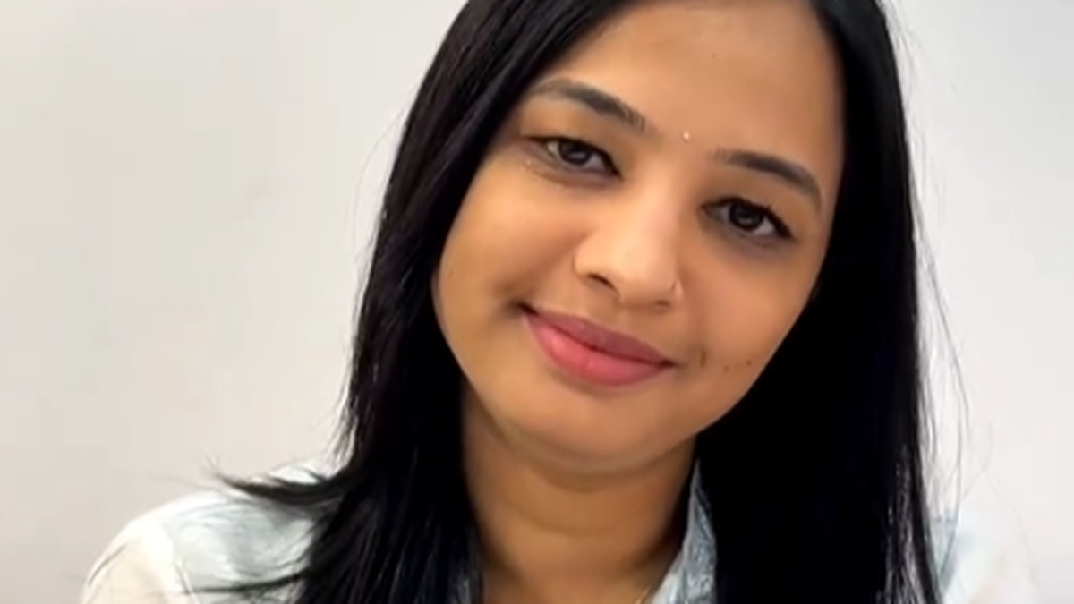 Nagpur BJP MLC’s Sister-in-law alleges threats, inaction by Devendra Fadnavis - The Hindu